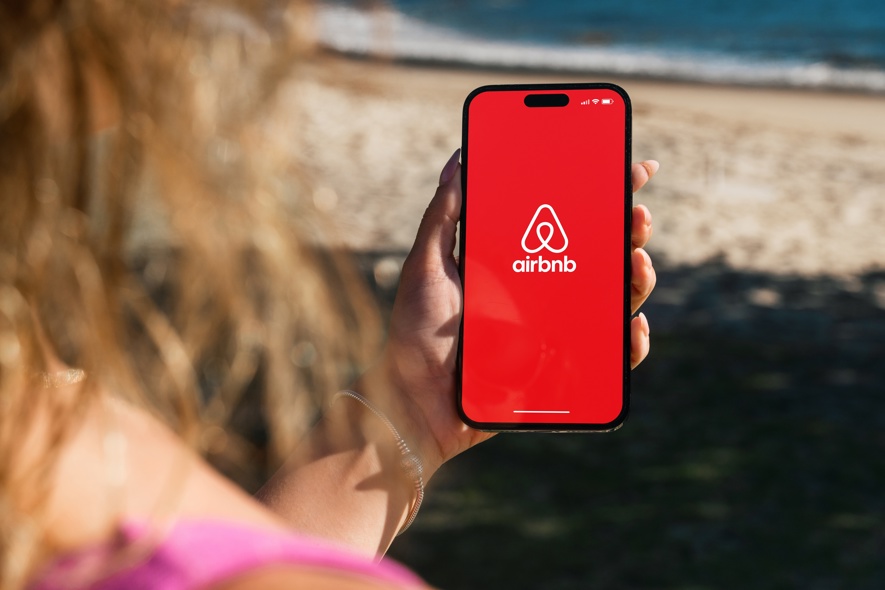 Why UX/UI Design is Key to Brand Success: Lessons from Airbnb ...